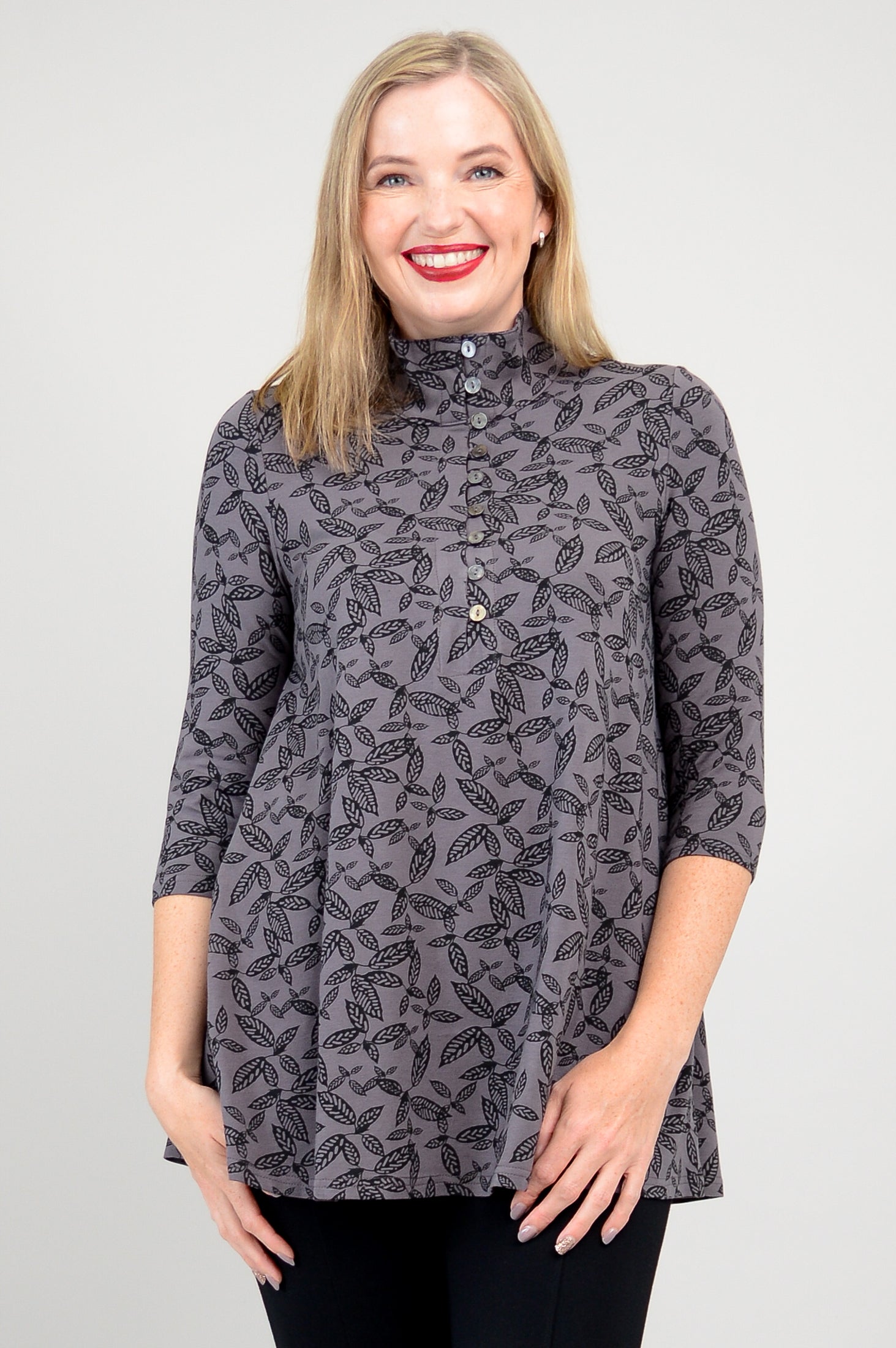 Sharon Top, Tahsis Leaf, Bamboo - Final Sale – LTD USA WEBSITE BLUE SKY