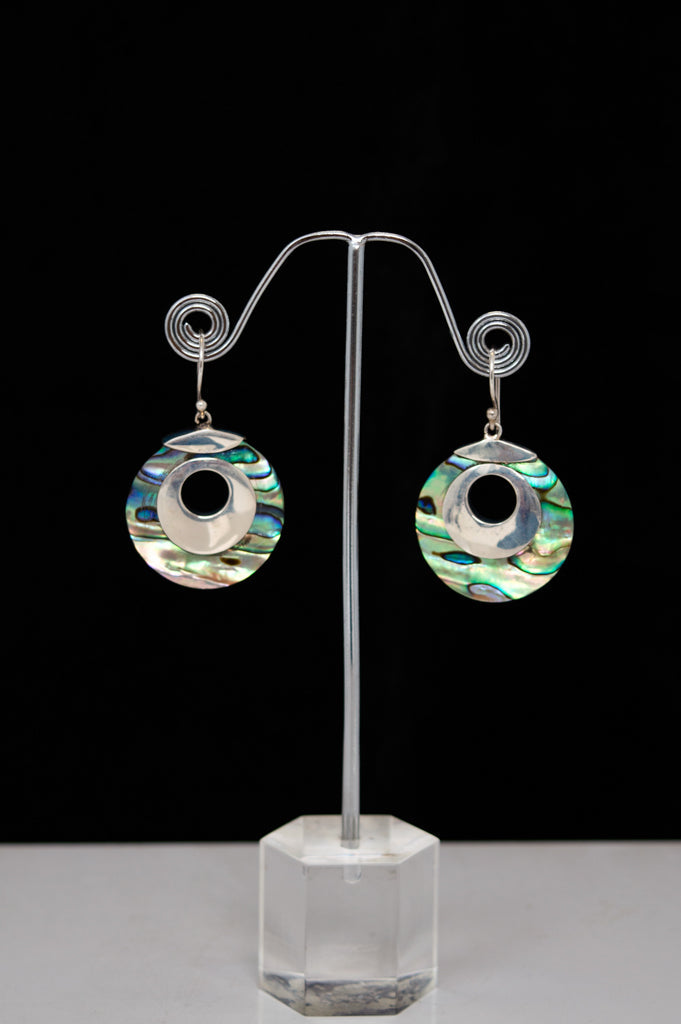 Round Shell Earrings - 0014 – LTD USA WEBSITE BLUE SKY