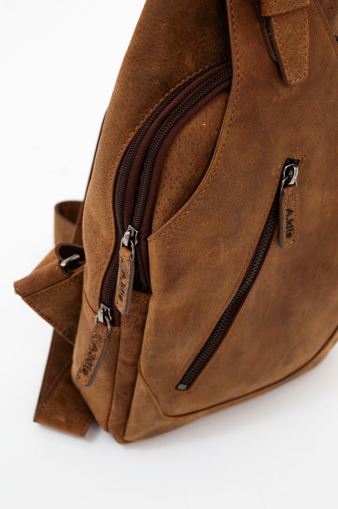 Adrian Klis 2854 Sling Bag, Buffalo Leather – LTD USA WEBSITE BLUE SKY